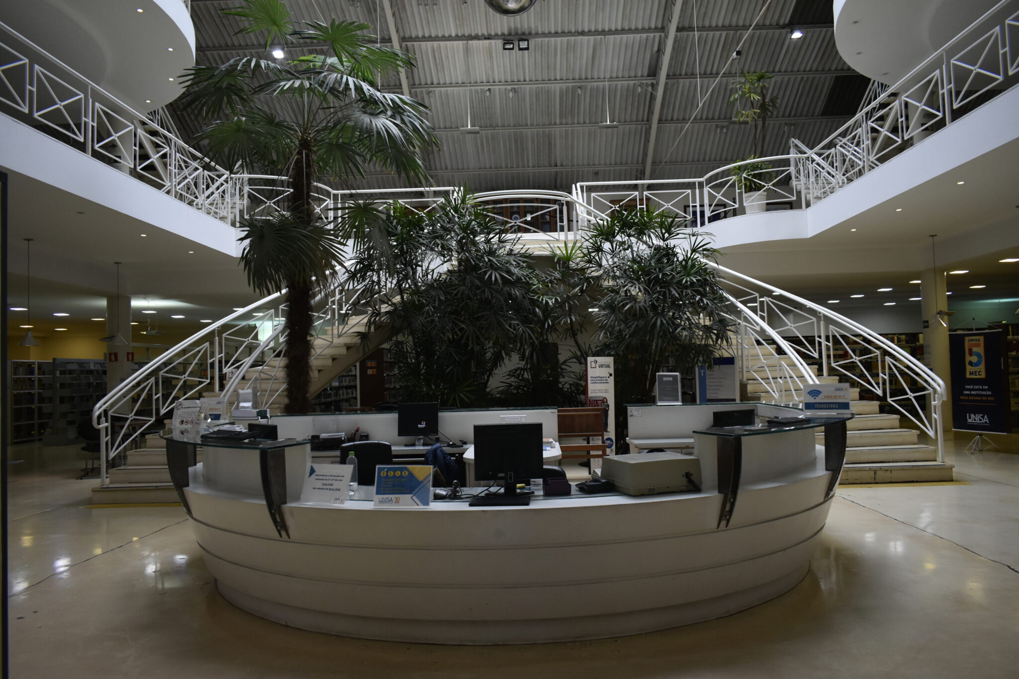 Conheça as bibliotecas da Unisa | UNISA - Universidade Santo Amaro